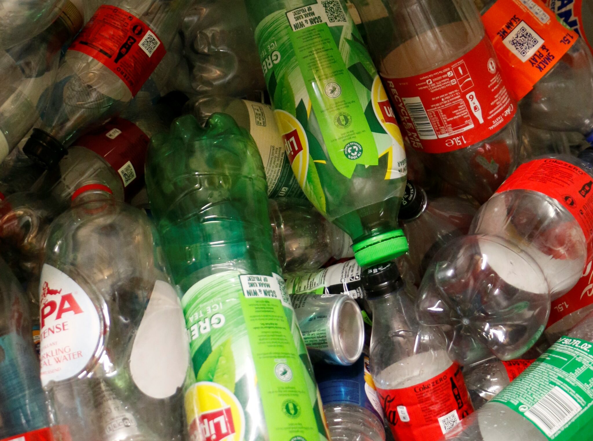 Longer distance and reduced emissions in lightweight vehicles ...